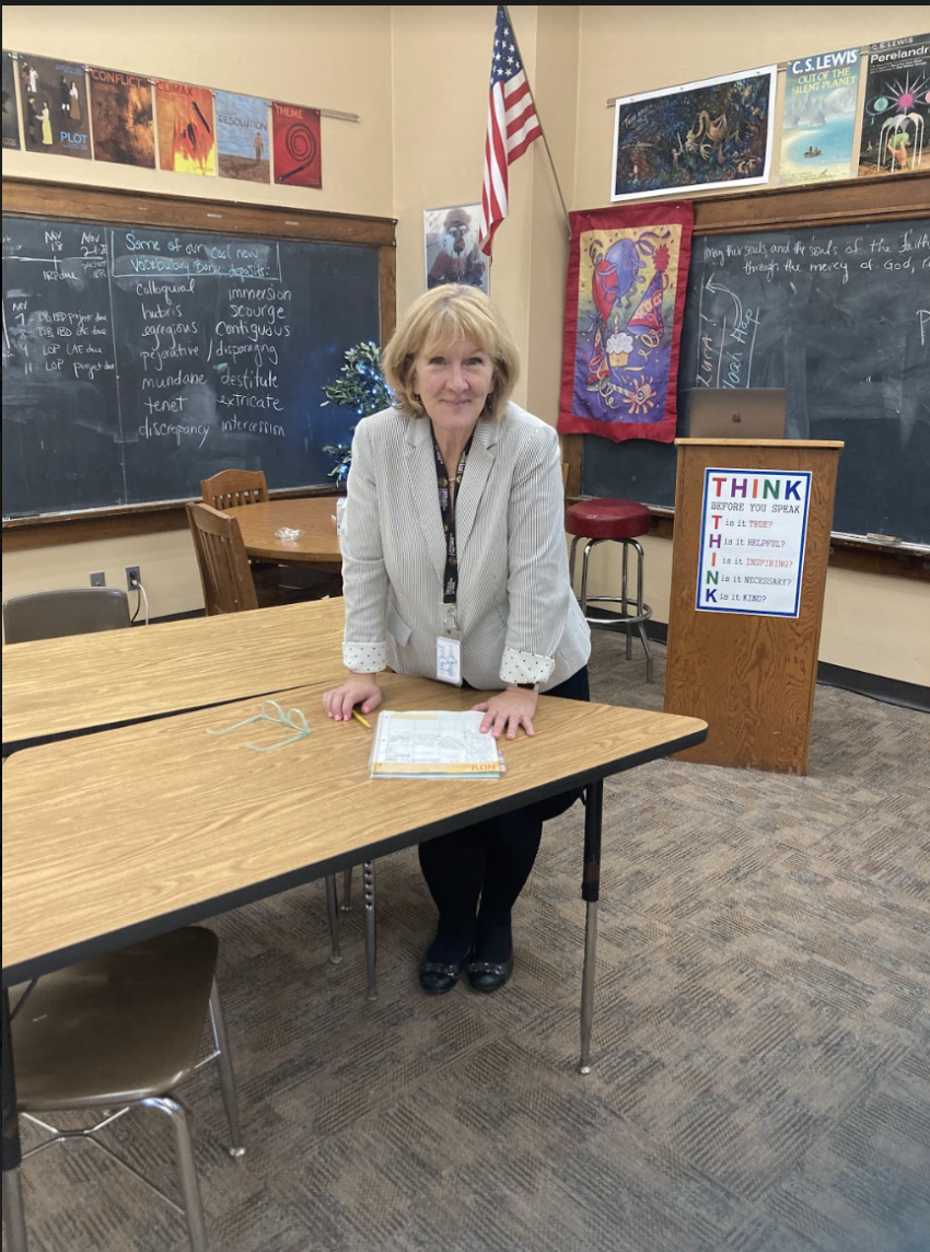 Ecstatic New ELA Teacher Comes to St. Robert – White and Blue Press